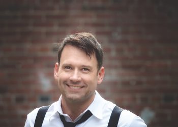 Robert Moody - Sacramento Philharmonic & Opera